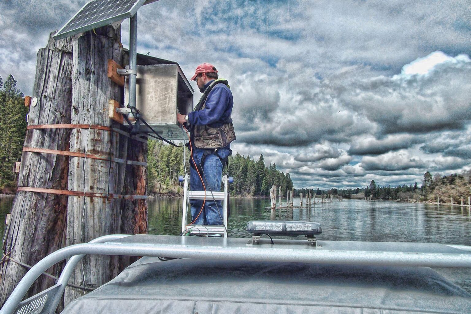 Stream Gaging Capacity Cuts Could Be Devastating for the West – On Land